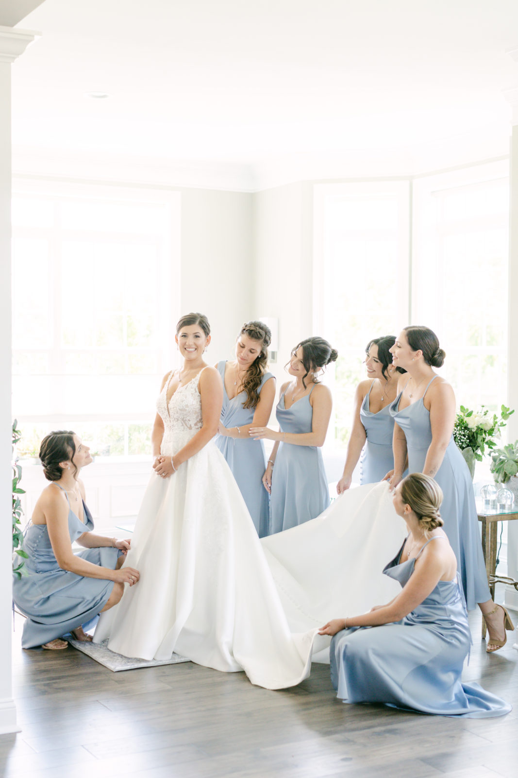 4 Tips on Choosing the Perfect Getting Ready Room | Kelly Pullman ...